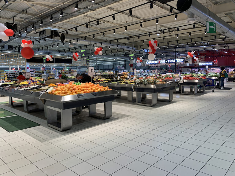 Grésy-sur-Aix : découvrez le plus grand Carrefour Market de France ...