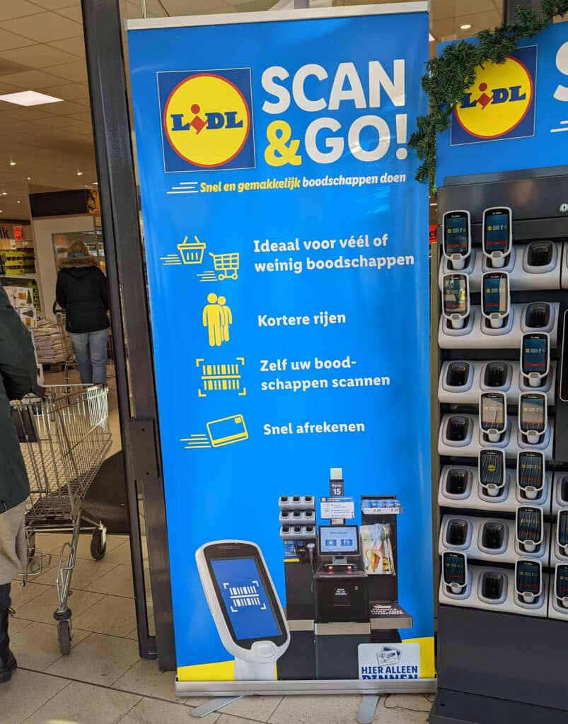 Encaissement : après le self-checkout, Lidl teste le self-scanning ...