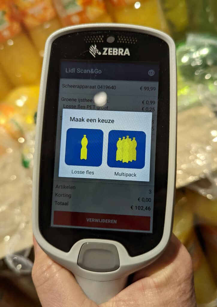 Encaissement : après le self-checkout, Lidl teste le self-scanning ...