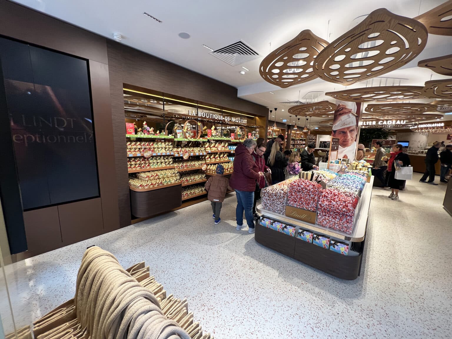 Découvrez la (nouvelle) boutique Lindt de Paris Opéra - Olivier Dauvers