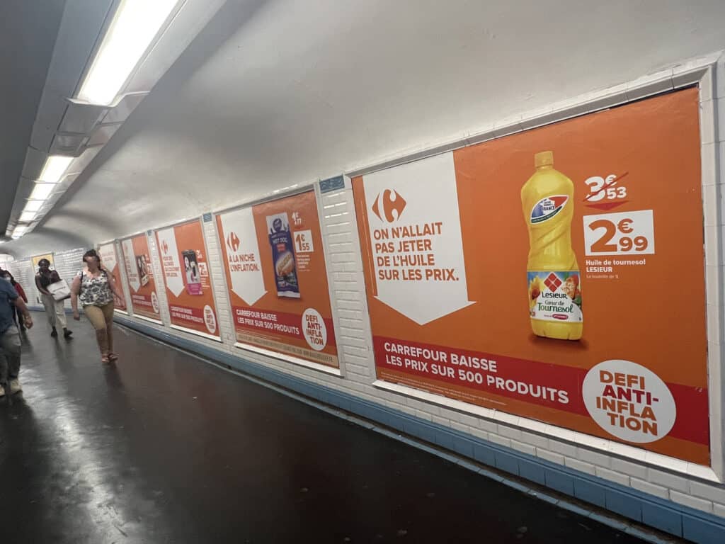 Baisse de prix : découvrez la nouvelle campagne Carrefour - Olivier Dauvers