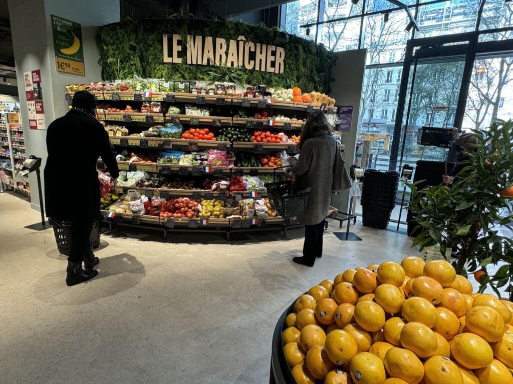 Avant-première : découvrez le nouveau concept Monoprix à Pigalle ...