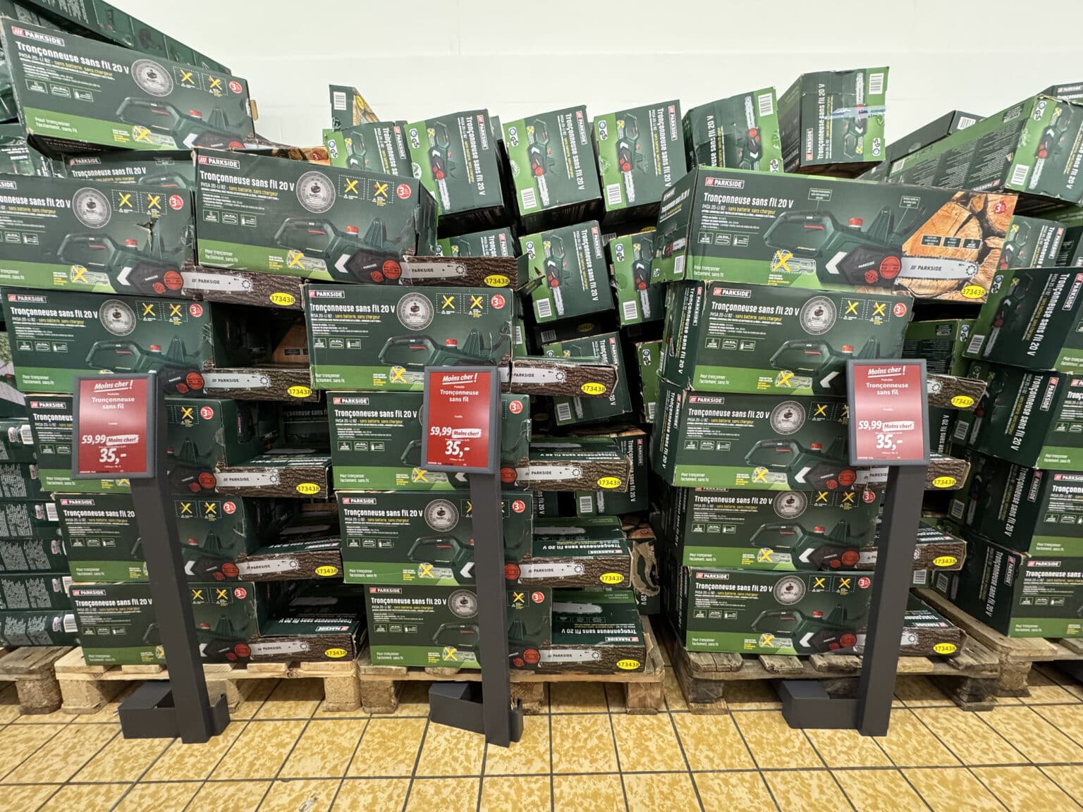[ EXCLU ] Le nouveau concept outlet de Lidl - Olivier Dauvers