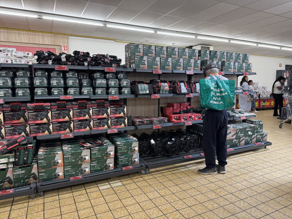 [ EXCLU ] Le nouveau concept outlet de Lidl - Olivier Dauvers