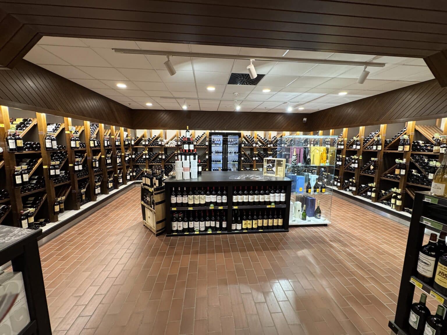 Qui est Cactus, le Luxembourgeois qui tient tête à Leclerc ? - Olivier Dauvers